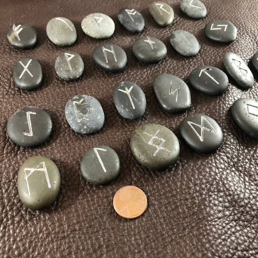 Elder Futhark – Engraved/Sand Carved RuneStones – Tundrafox Designs