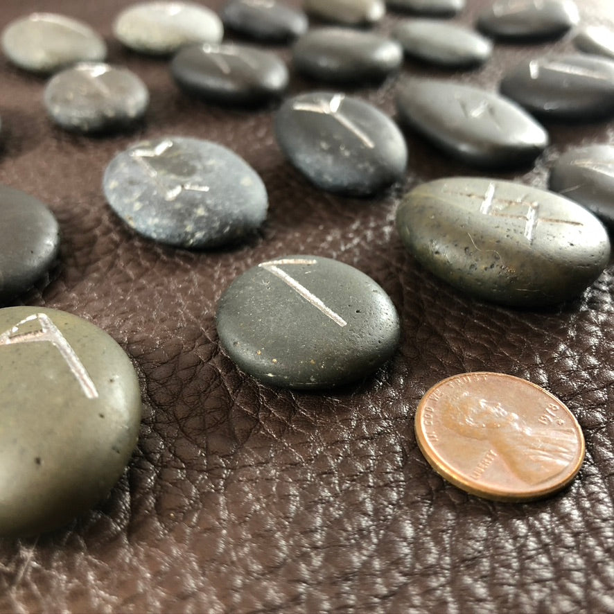 Elder Futhark – Engraved/Sand Carved RuneStones – Tundrafox Designs